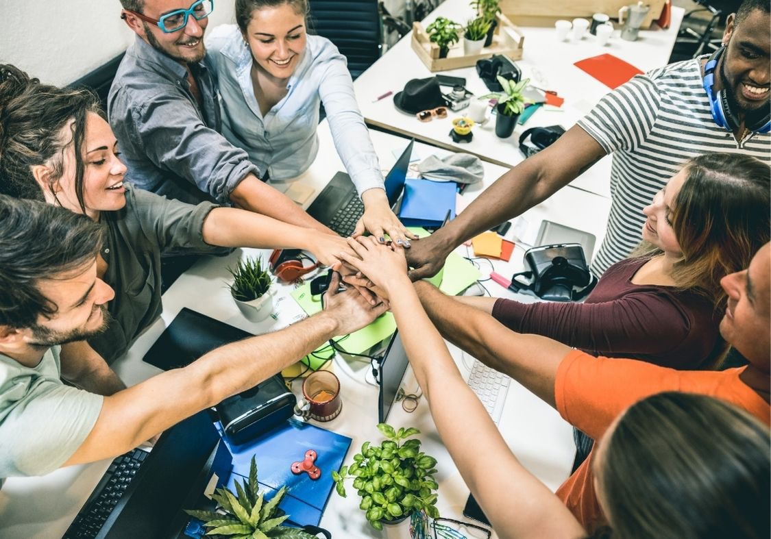 Externship vs. Internship: Differences Explained! - BookDeal Blog